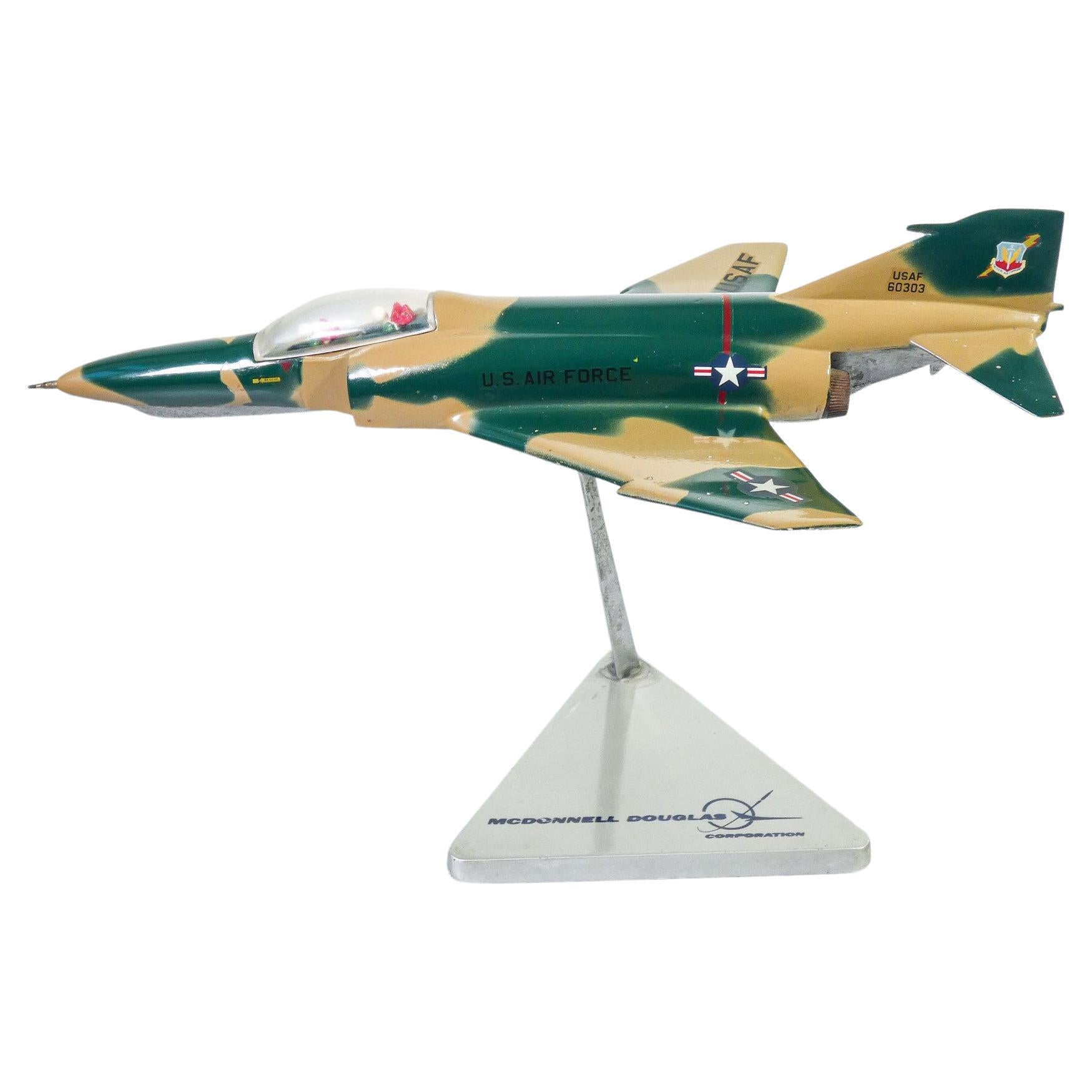 Modèle réduit d'avion de guerre en aluminium, McDonnell Douglas F-4 ...
