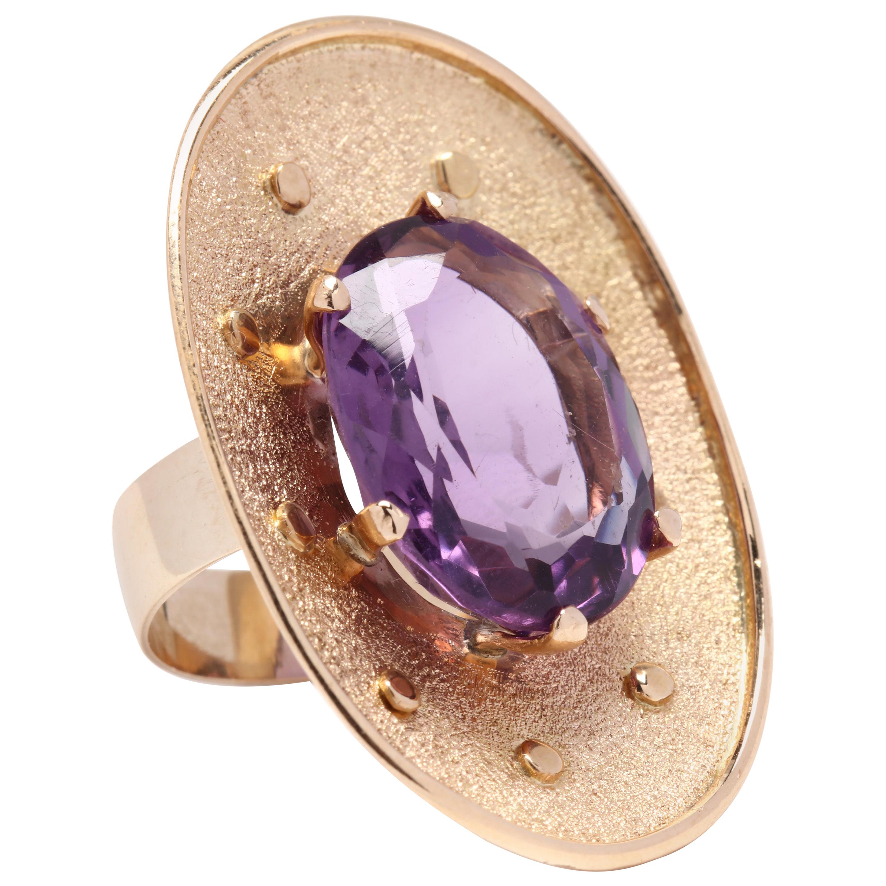 Large Amethyst Rings - 49 For Sale on 1stDibs