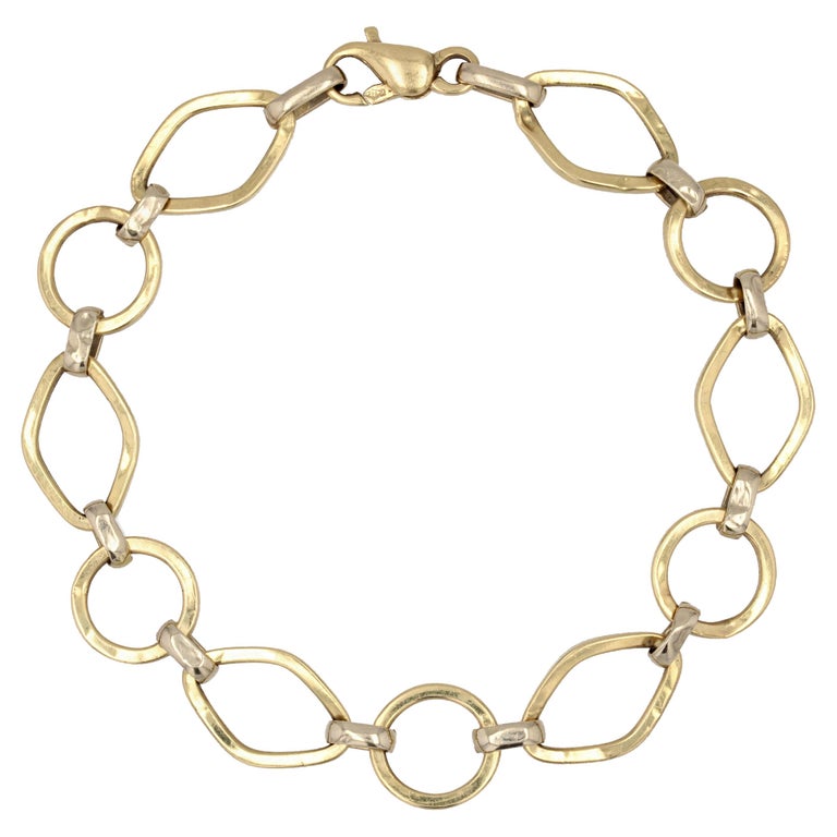 Modern 18 Karat Yellow Gold Alternating Links Bracelet For Sale at 1stDibs