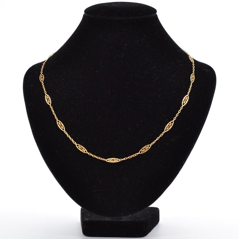 Modern 18 Karat Yellow Gold Filigree Chain For Sale at 1stDibs