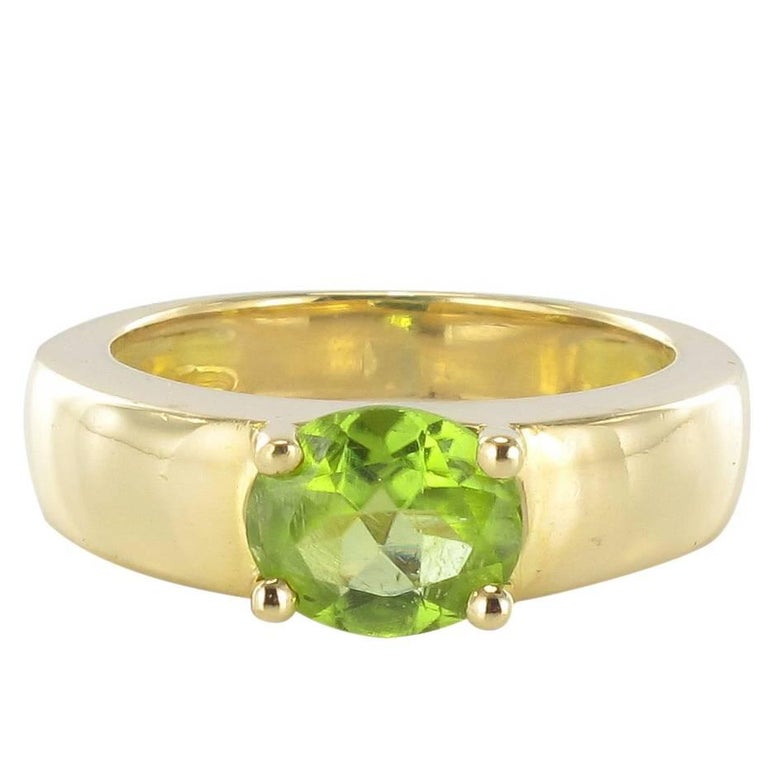 Modern 18K Yellow Gold 1.30 Carat Peridot Ring at 1stDibs | modern ...