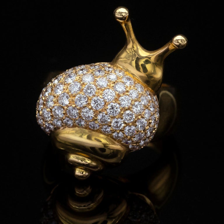 Modern 18 Karat Gold Snail Diamond Cocktail Ring For Sale at 1stDibs