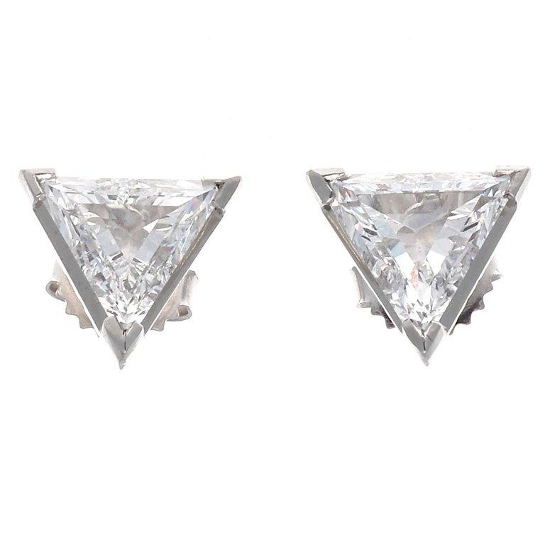 Modern 1.98 Carat Matching GIA Triangular Cut Diamond Platinum Earrings ...