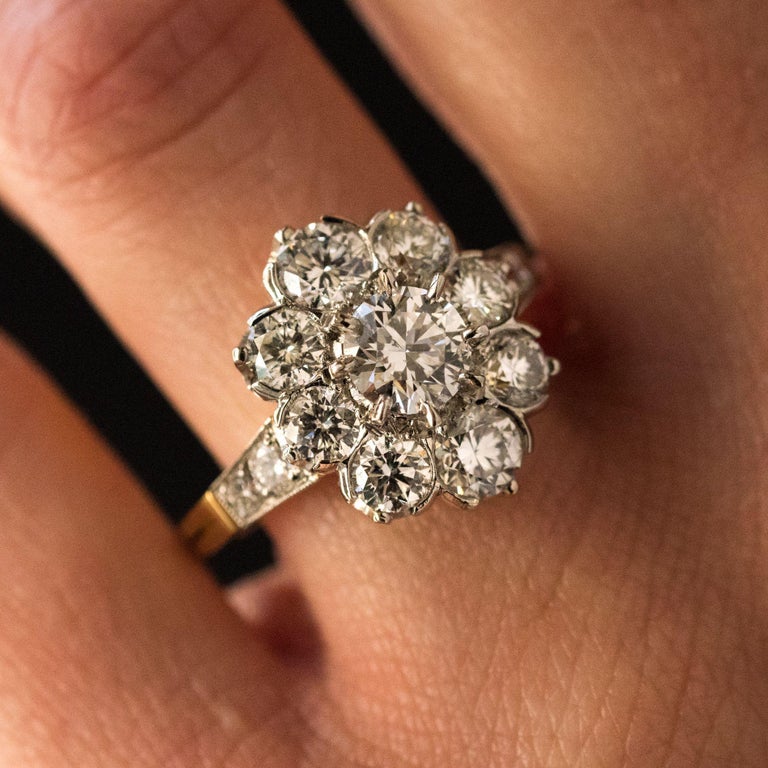 Modern 3, 18 Carats Diamonds 18 Karat Yellow Gold Platinum Daisy Ring ...