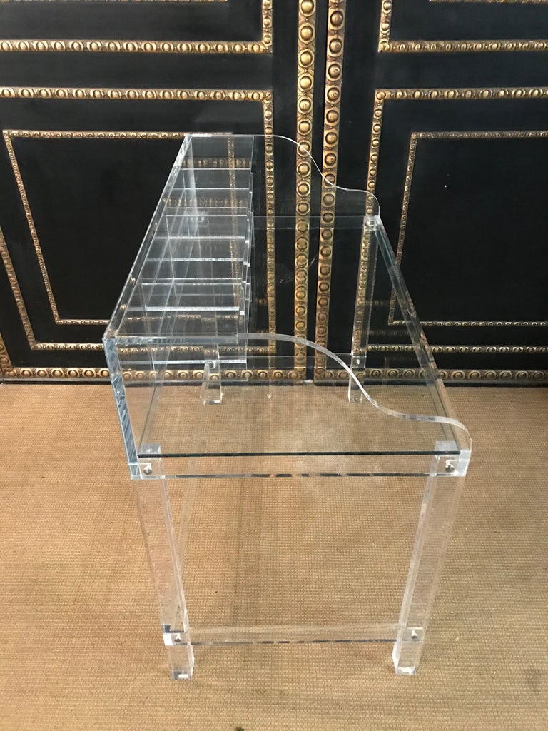 Modern Acrylic Desk with Top with 4 Legs For Sale at 1stDibs