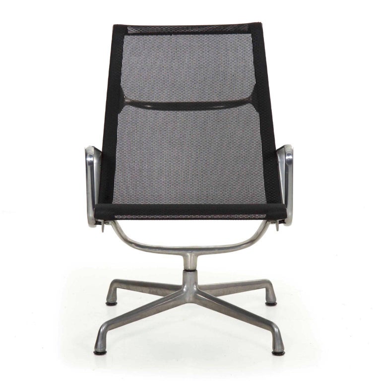 Modern Aluminium Black Mesh Chair by Charles and Ray Eames for Herman ...