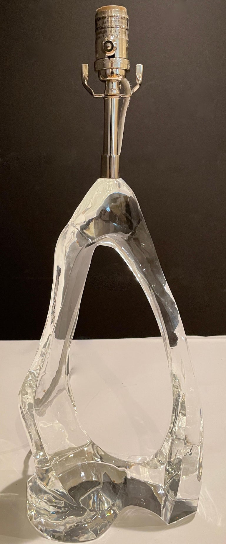 Modern Amorphic Sculptural Glass Lamp For Sale at 1stDibs