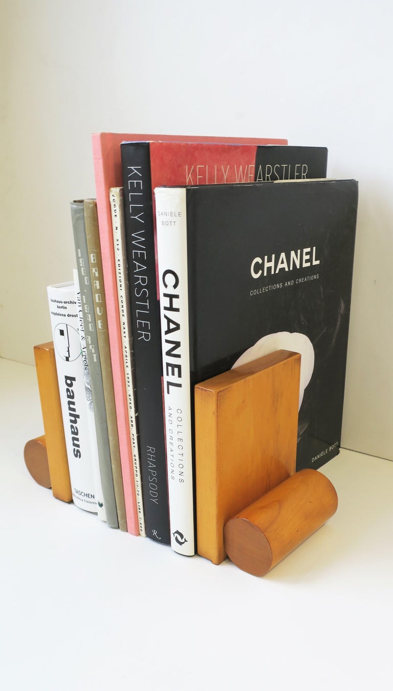 Art Deco Modern Oak Wood Bookends, Pair For Sale at 1stDibs