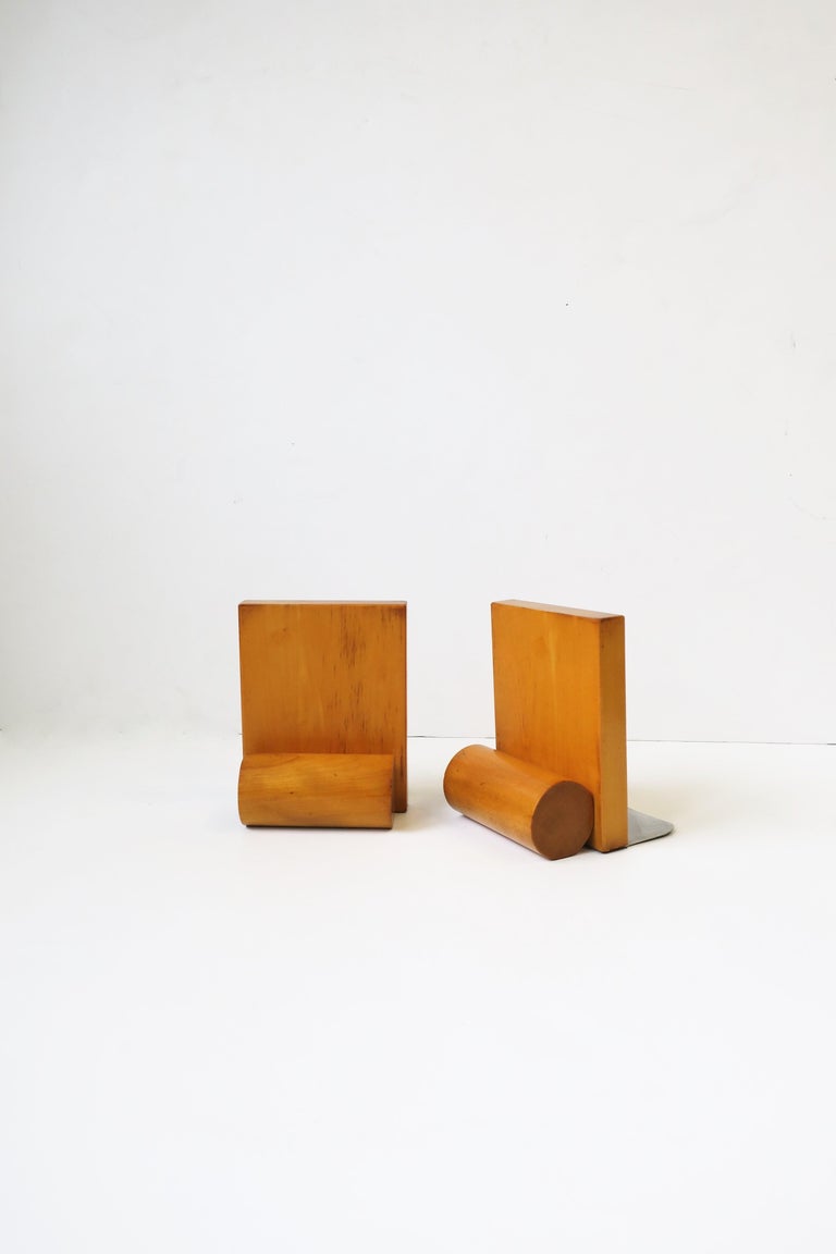 Art Deco Modern Oak Wood Bookends, Pair For Sale at 1stDibs