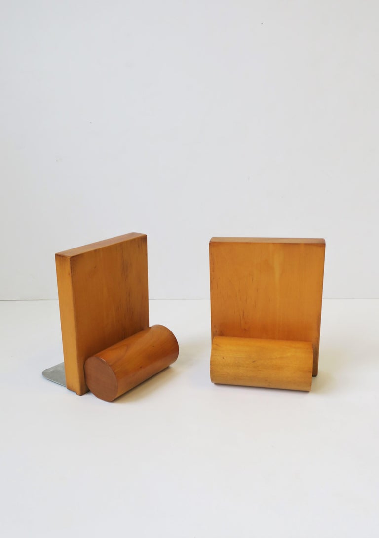 Art Deco Modern Oak Wood Bookends, Pair For Sale at 1stDibs
