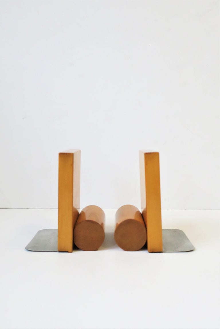 Art Deco Modern Oak Wood Bookends, Pair For Sale at 1stDibs