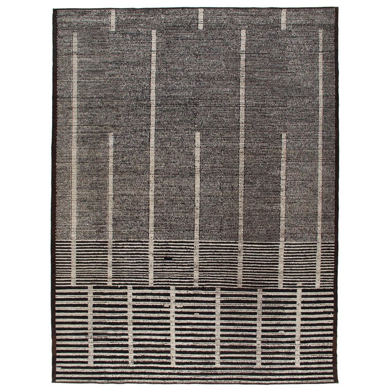 Modern Bixby Rug with an Asymmetrical Geometric Design For Sale at 1stDibs