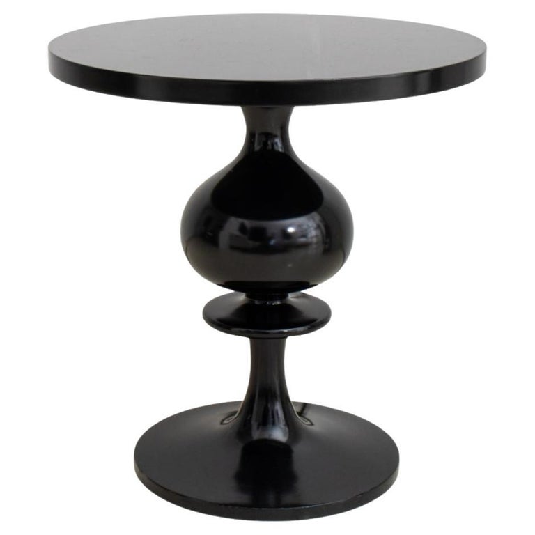 Modern Black Lacquered Wood Accent Table For Sale at 1stDibs
