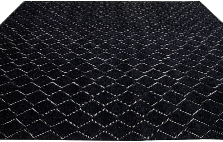 Modern Black Moroccan Style Wool Rug with Geometric Design For Sale at ...