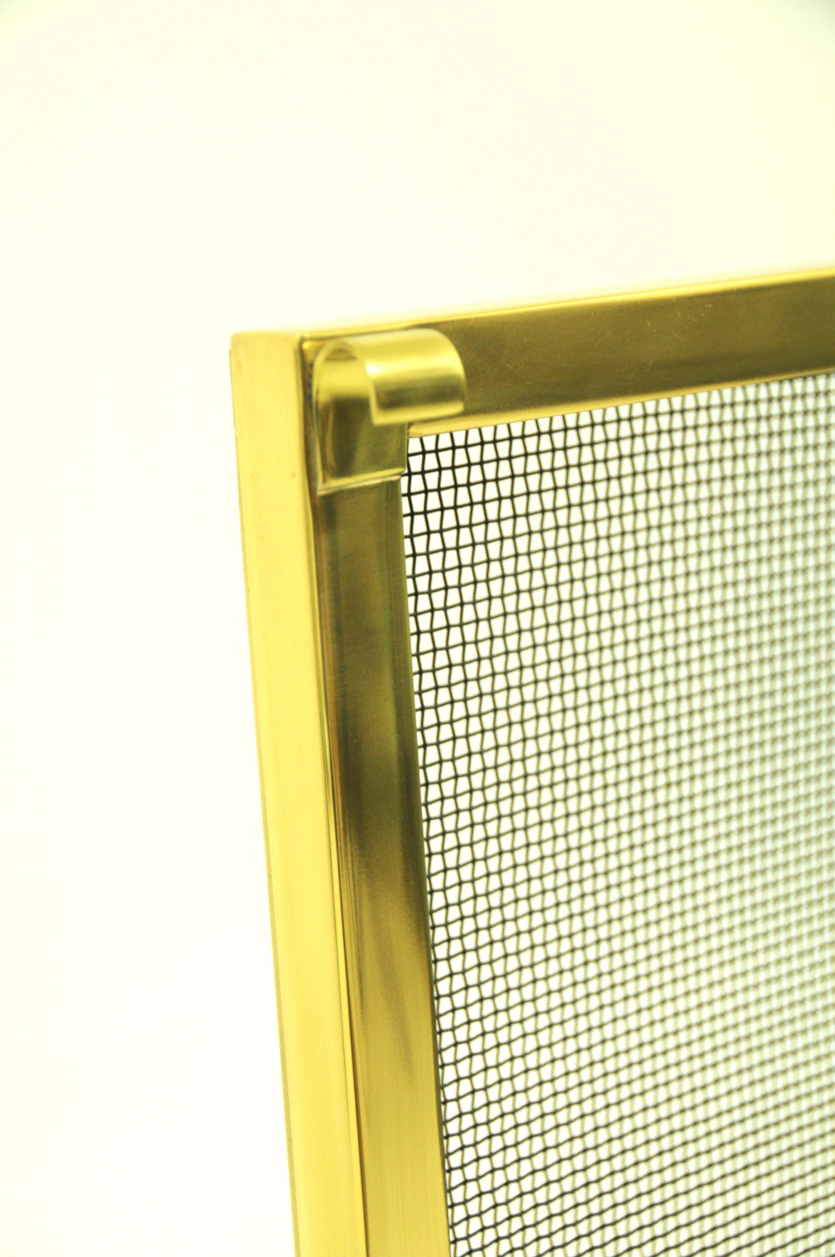 Modern Polished Brass Fireplace Screen For Sale at 1stDibs