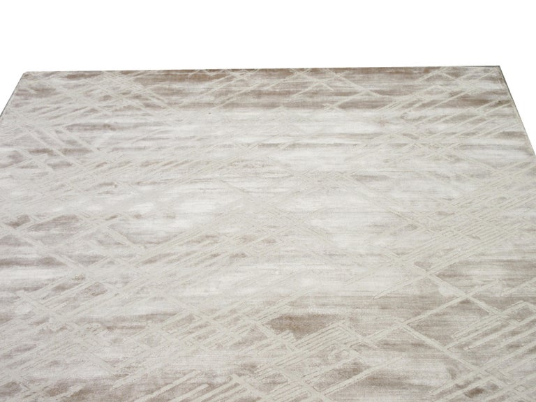 Modern Brown Textured Rug For Sale at 1stDibs