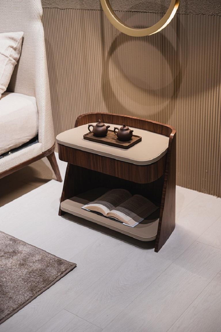 Modern by Giuseppe Carpanelli Shape Bedside table Noce Canaletto and leather For Sale at 1stDibs