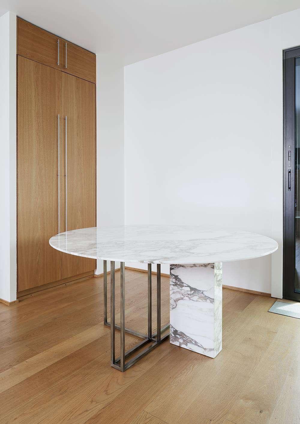 Marble Dining Table - Plinto by Meridiani - Circular Top with Bronze ...