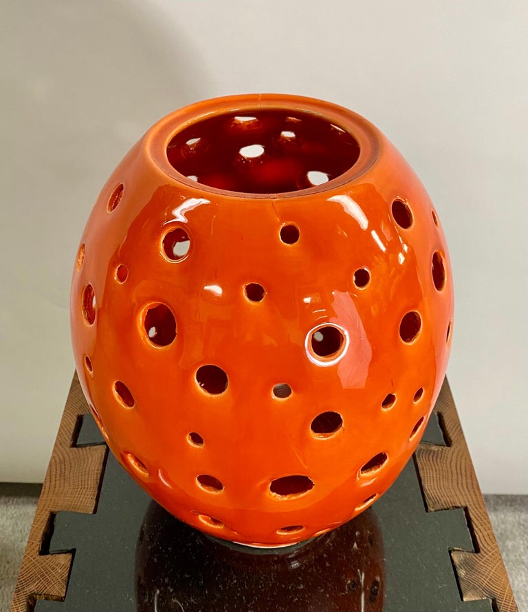 Modern Ceramic Orange Table Lamp For Sale at 1stDibs