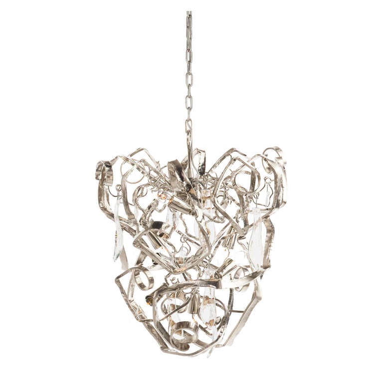 Lustre moderne de forme conique et en finition nickelée, Delphinium En ...