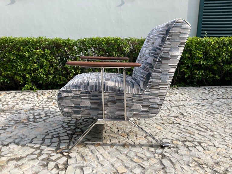 Modern Chrome Lounge Chair with Walnut Arms For Sale at 1stDibs