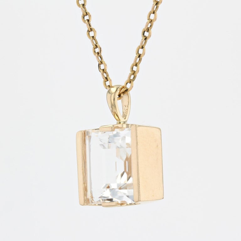 Modern Crystal 14 Karat Yellow Gold Pendant For Sale at 1stDibs