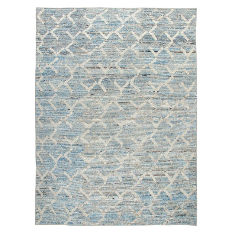 Modern Decorative Blue Rug with an Abstract Design For Sale at 1stDibs