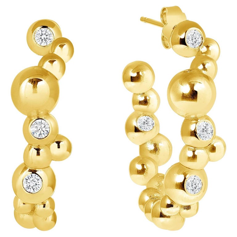 Modern Design 14k Yellow Gold Hoops with VS Diamonds For Sale at 1stDibs