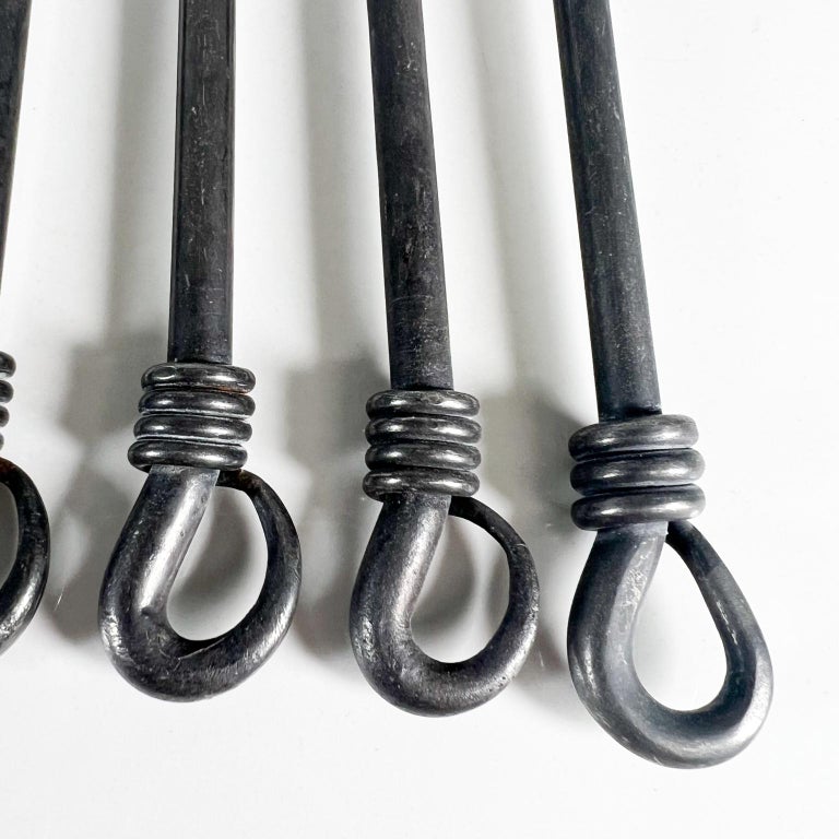 Modern Design Gourmet Settings Twist N Shout Dinner Forks Set of Eight ...