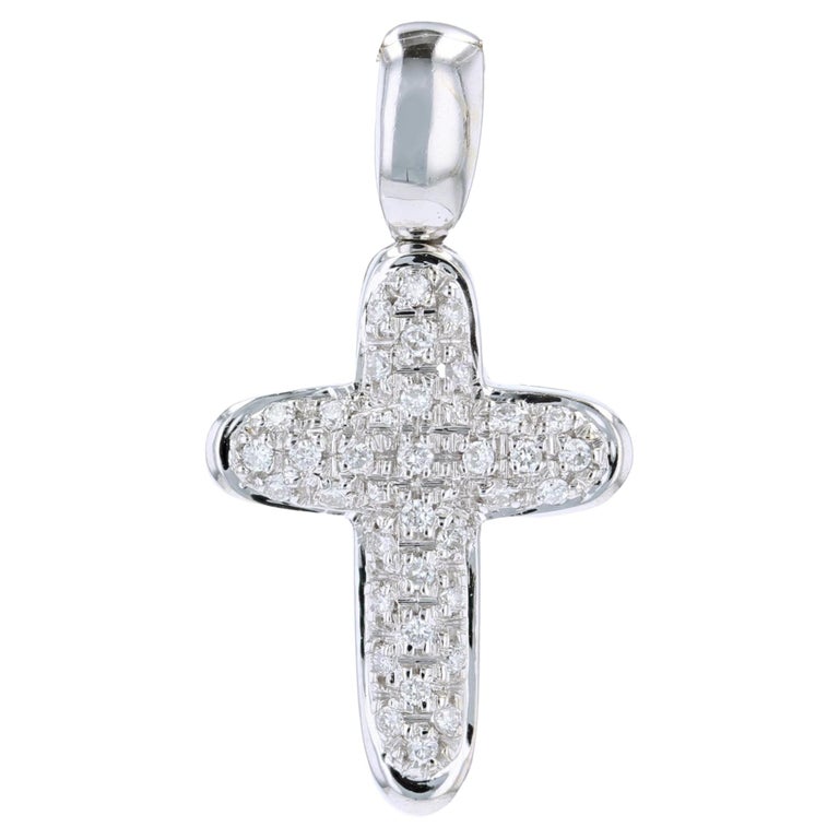 Modern Diamond Paving 18 Karat White Gold Cross Pendant For Sale at 1stDibs