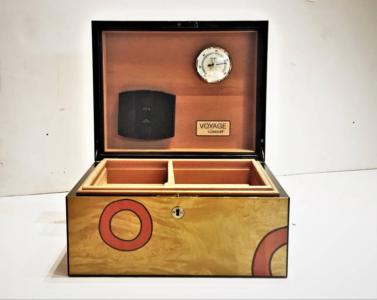 Modern English Wood Inlay 50-Cigar Humidor at 1stDibs