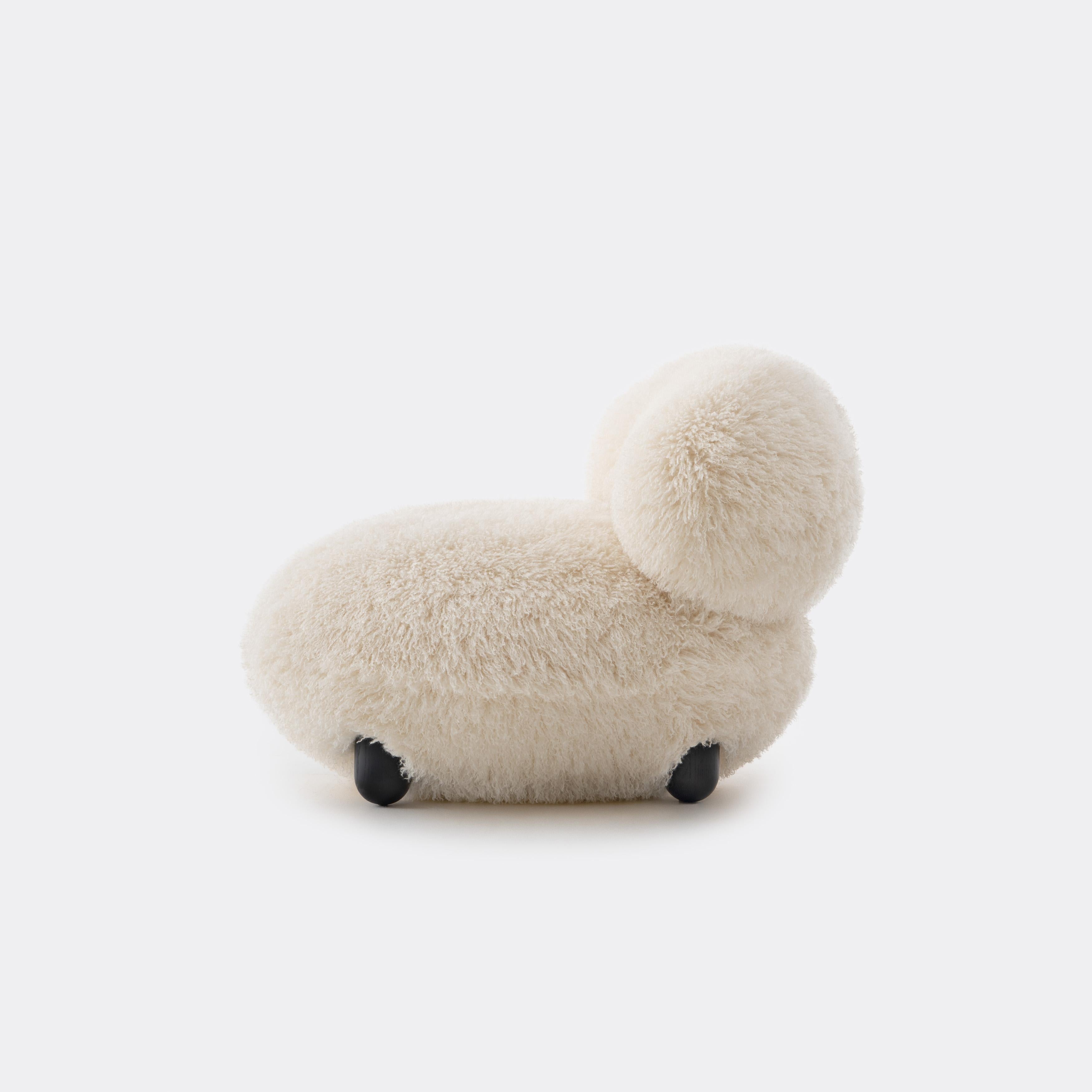 Modern Flock Lounge Chair Fluffy Edition in Azur ivory faux Fur by NOOM ...