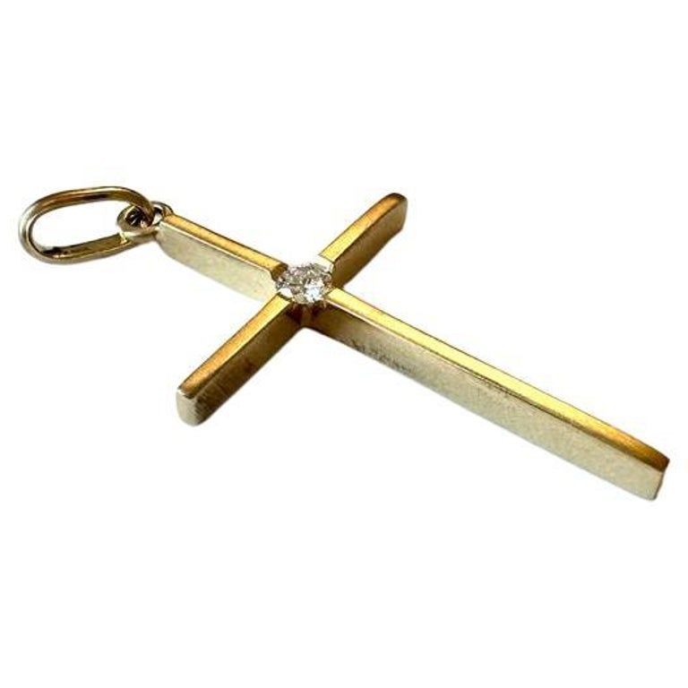 Modern French Cross in 18Kt Yellow Gold with Diamond For Sale at 1stDibs