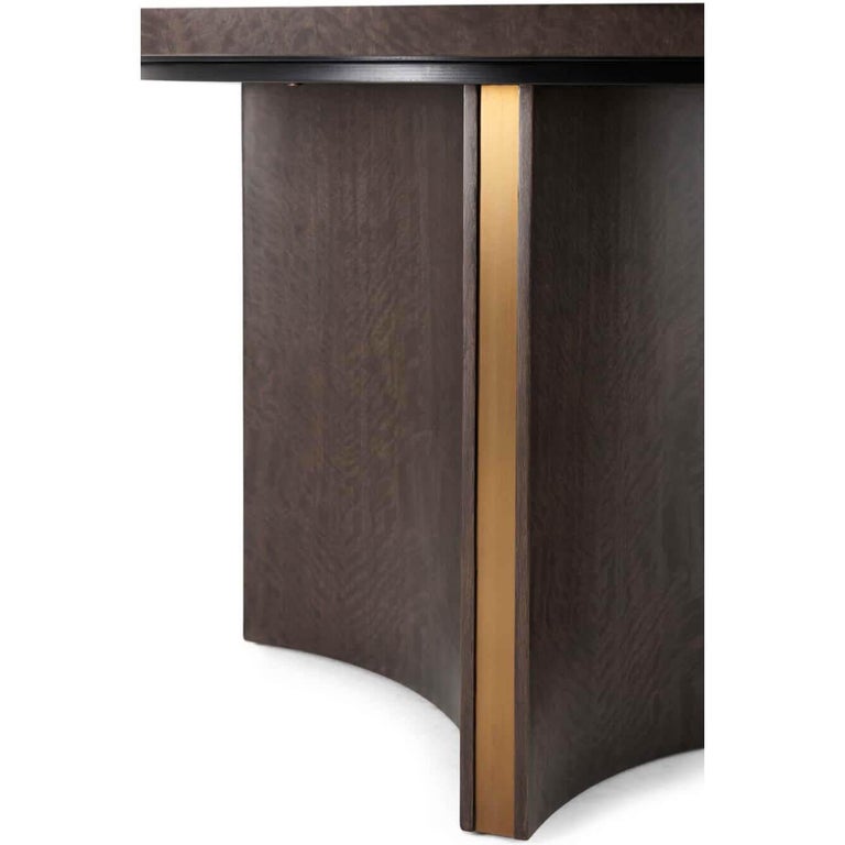 Modern Italian Round Dining Table at 1stDibs