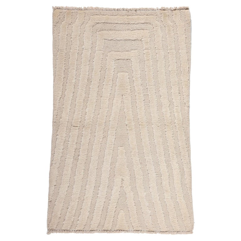 Modern Ivory Moroccan High-Low Rug For Sale at 1stDibs