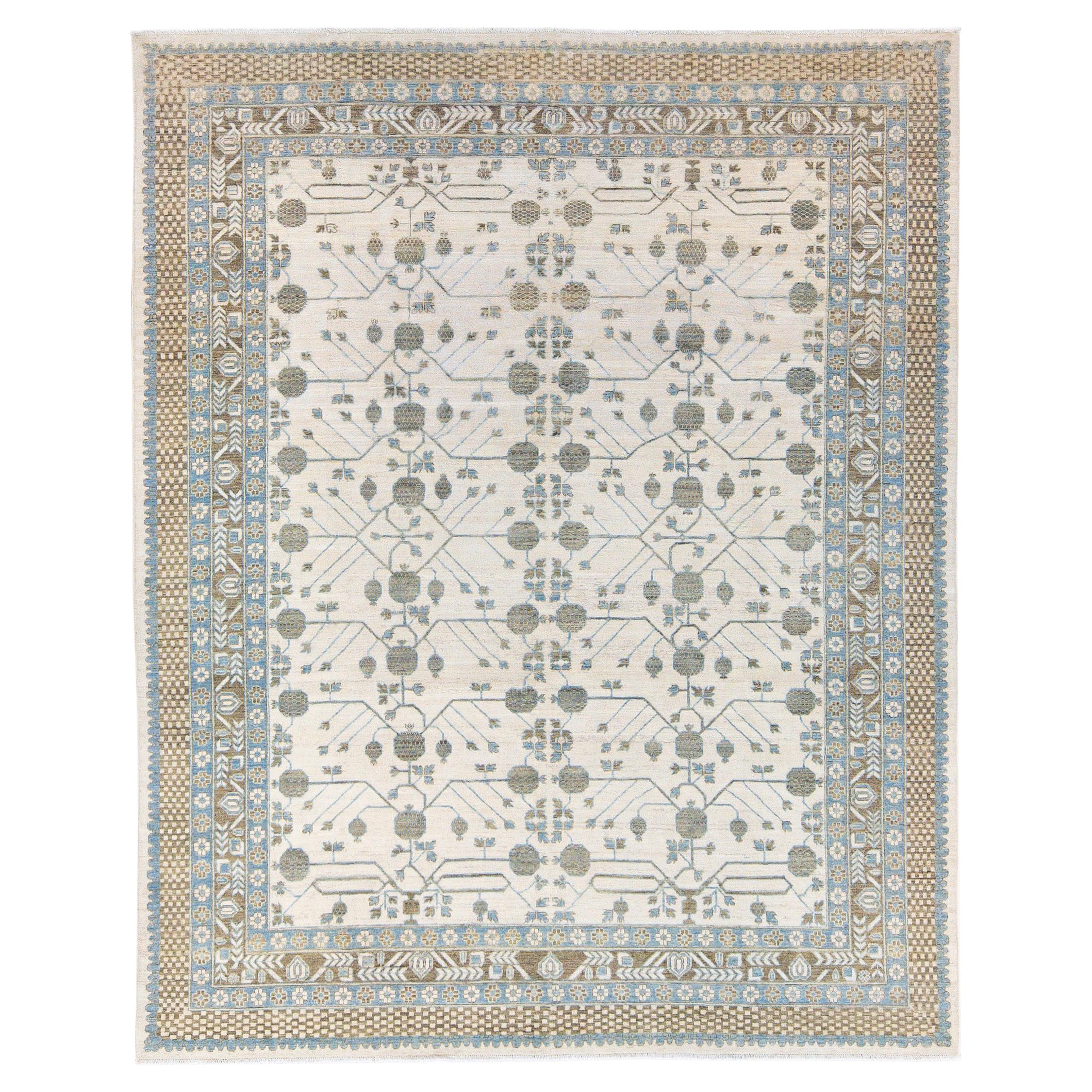 Maddalena Contemporary Geometric Design Ivory and Light Grey Wool Rug ...