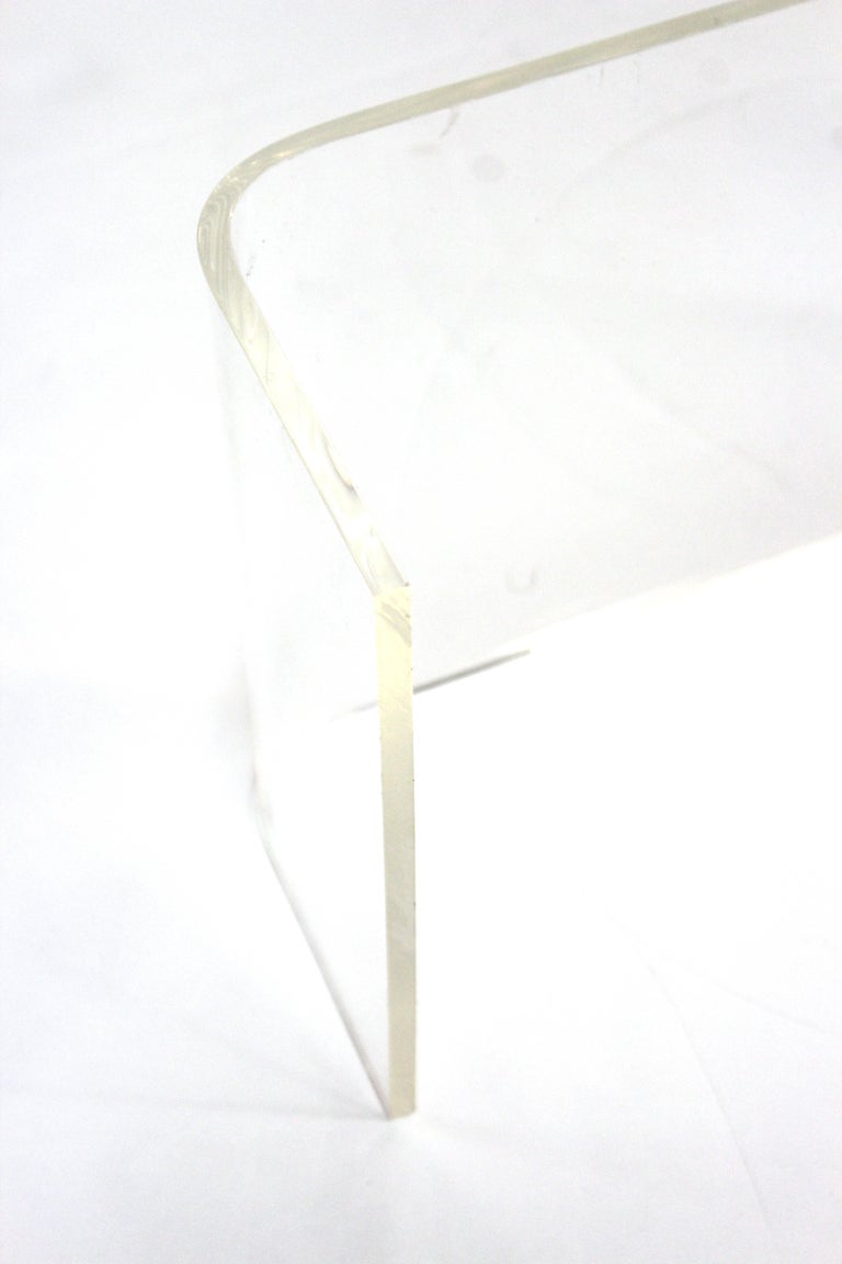 Modern Lucite Display Stand Pedestal at 1stDibs