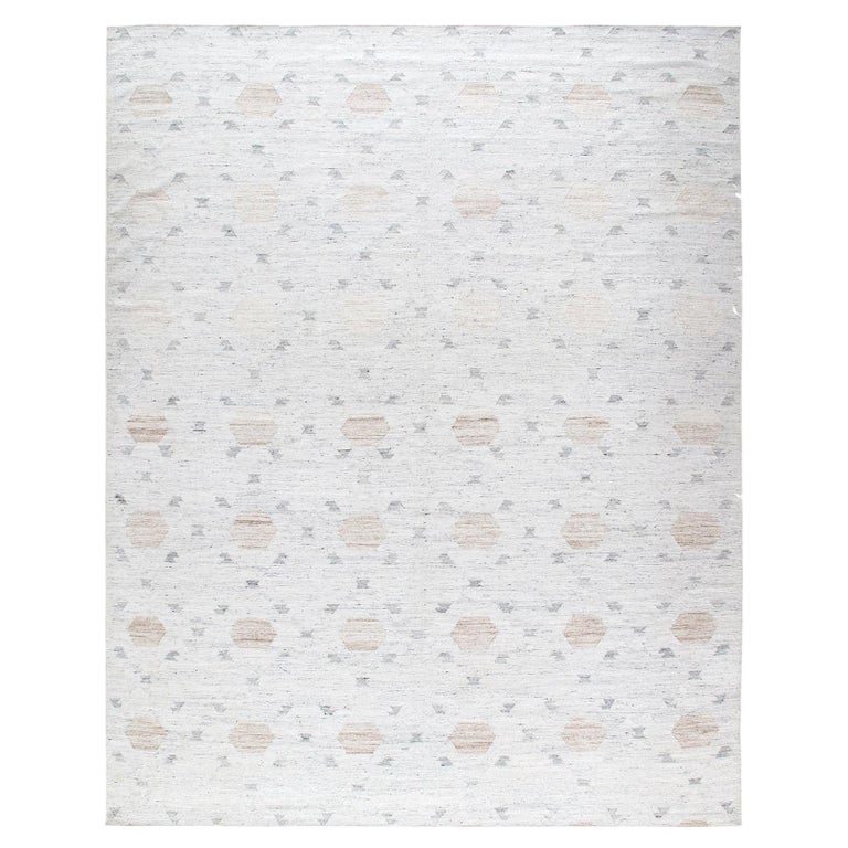 Modern Minimalist Scandinavian Style Rug For Sale at 1stDibs