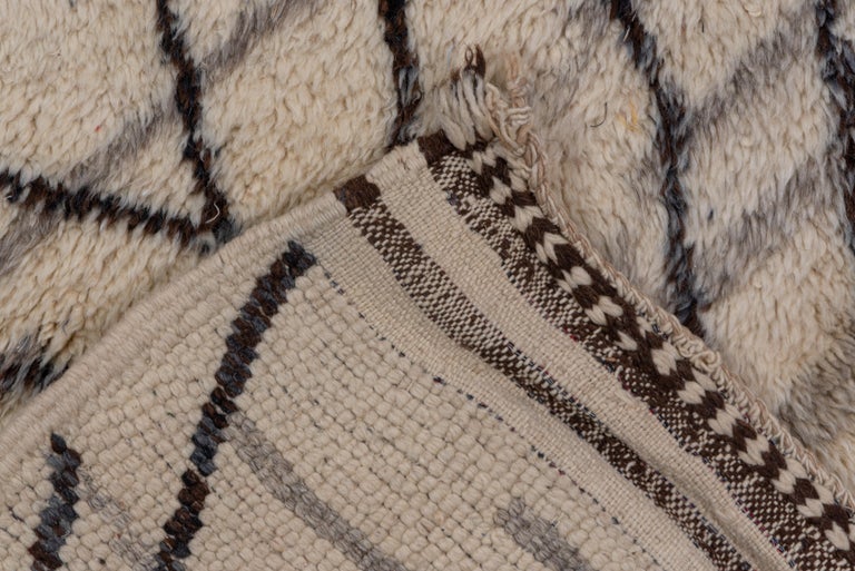 Modern Moroccan Carpet For Sale at 1stDibs