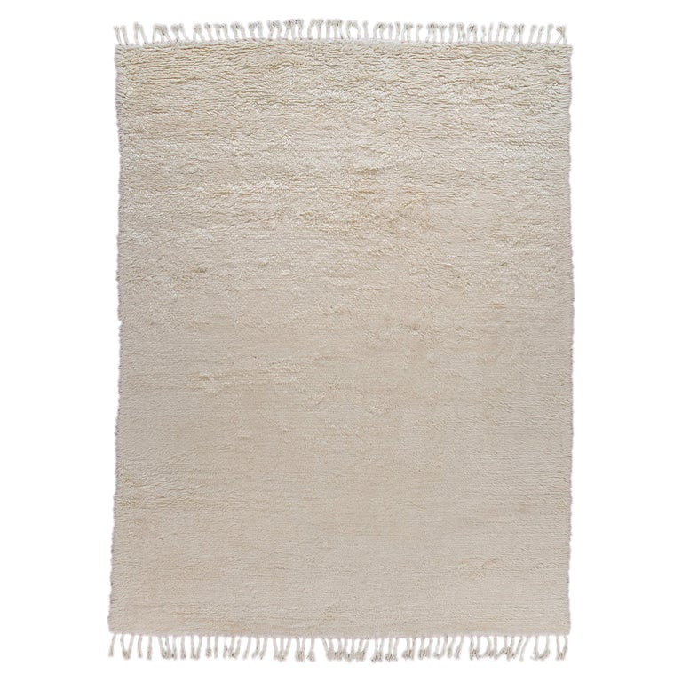 Modern Moroccan Style White Shag Wool Rug For Sale at 1stDibs