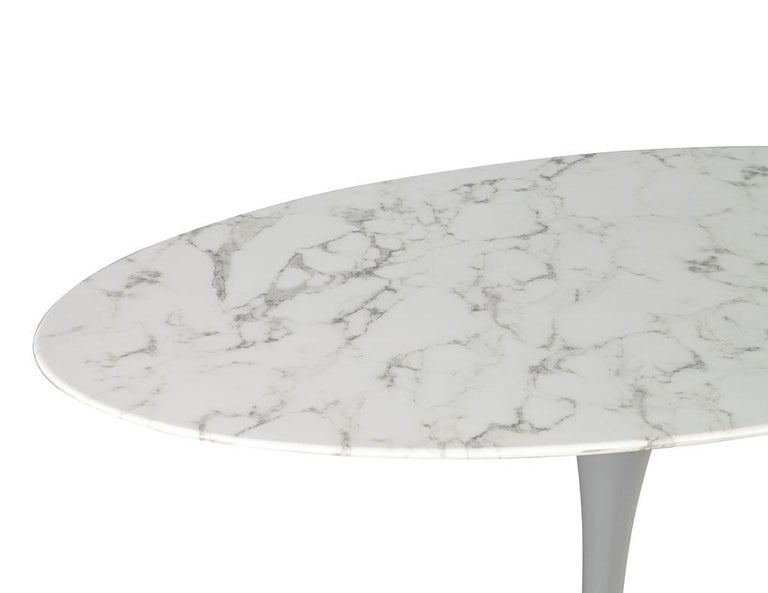 Modern Oval Marble Top Table in the Style of Eero Saarinen Pedestal ...