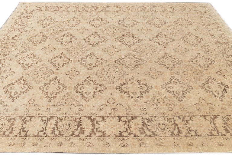 Modern Paki Peshawar Rug For Sale at 1stDibs