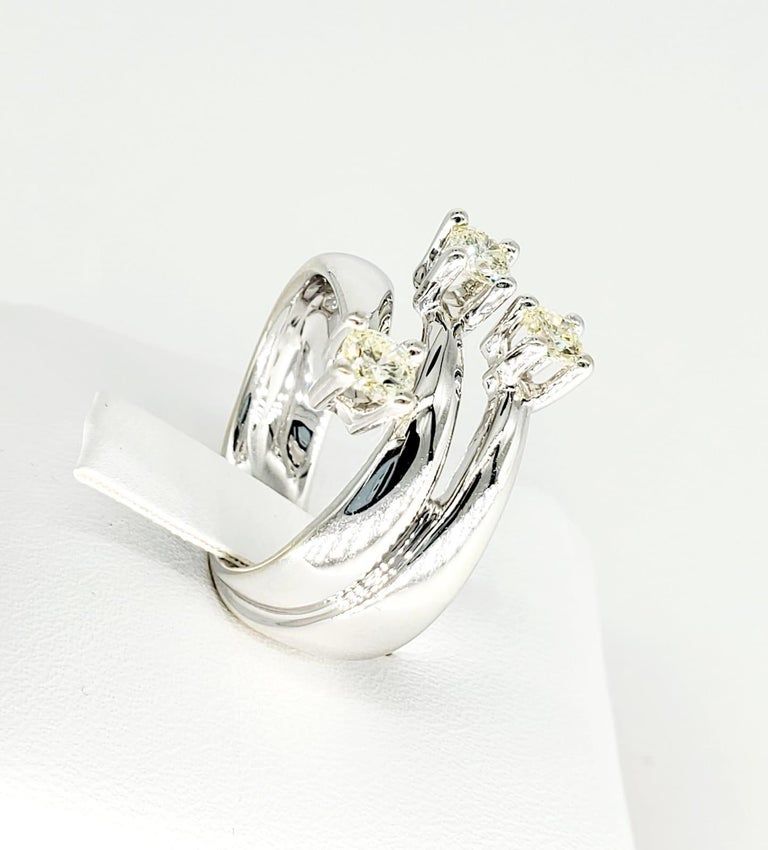 Modern Past Present Future 3-Stone 0.76 Carat Diamonds Swivel Design ...