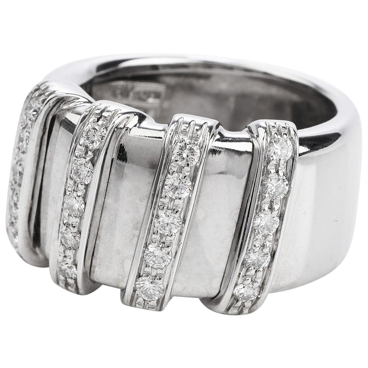 ROBERTO COIN Diamond Cobra White Gold Ring at 1stDibs