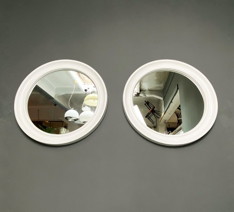 Modern Round white plastic mirrors by Carrara and Matta, 1980s For Sale ...