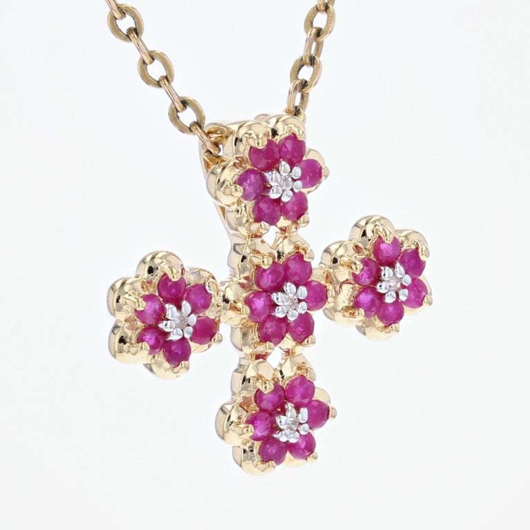 Modern Ruby Diamond 18 Karat Yellow Gold Cross Pendant For Sale at 1stDibs
