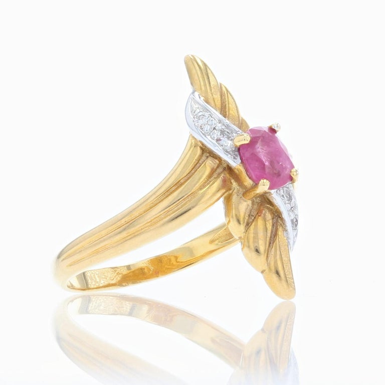 Modern Ruby Diamonds 18 Karat Yellow Gold Ring For Sale at 1stDibs