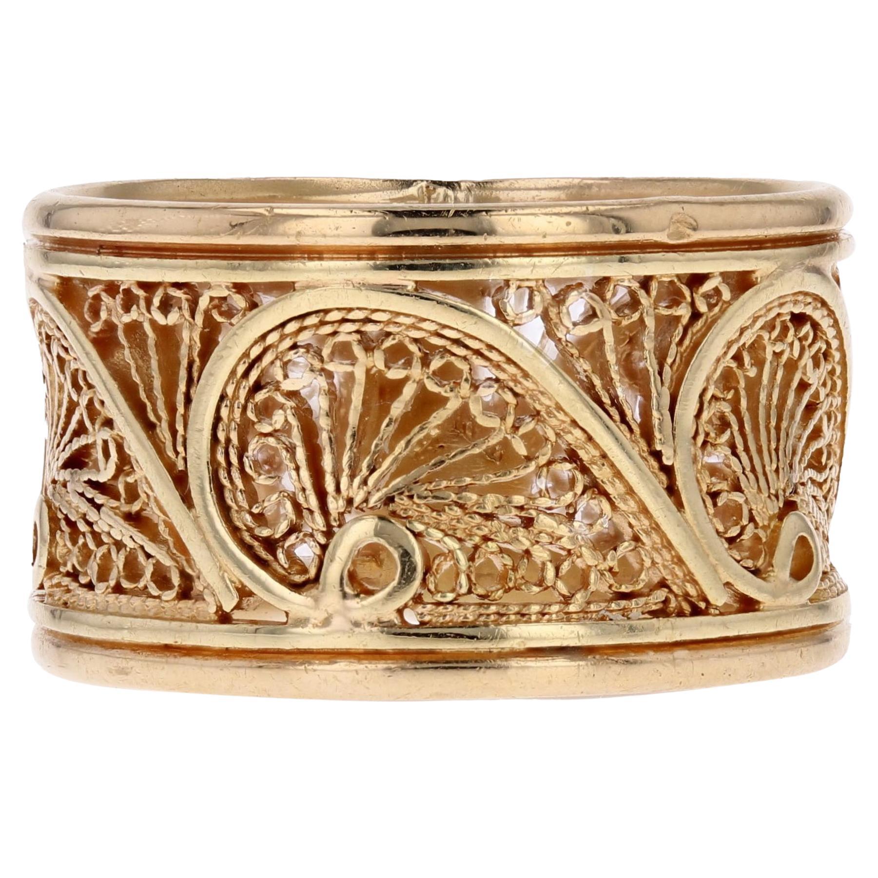 Modern Second-Hand 18 Karat Yellow Gold Filigreed Band Ring For Sale at ...