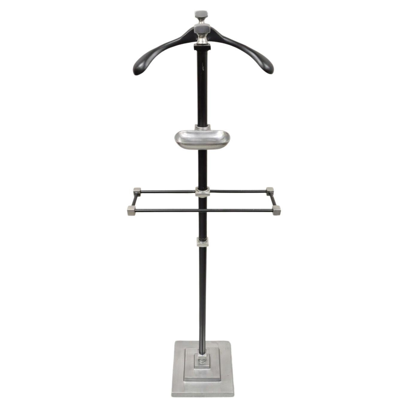 Italian Mid-Century Modern Chrome Metal Clothing Rack Clothes Valet ...