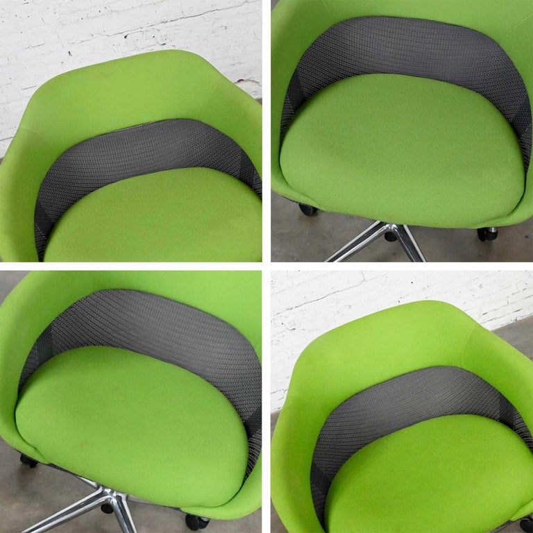 Modern Steelcase Green 5 Prong Chrome Rolling Base Coalesse Office ...